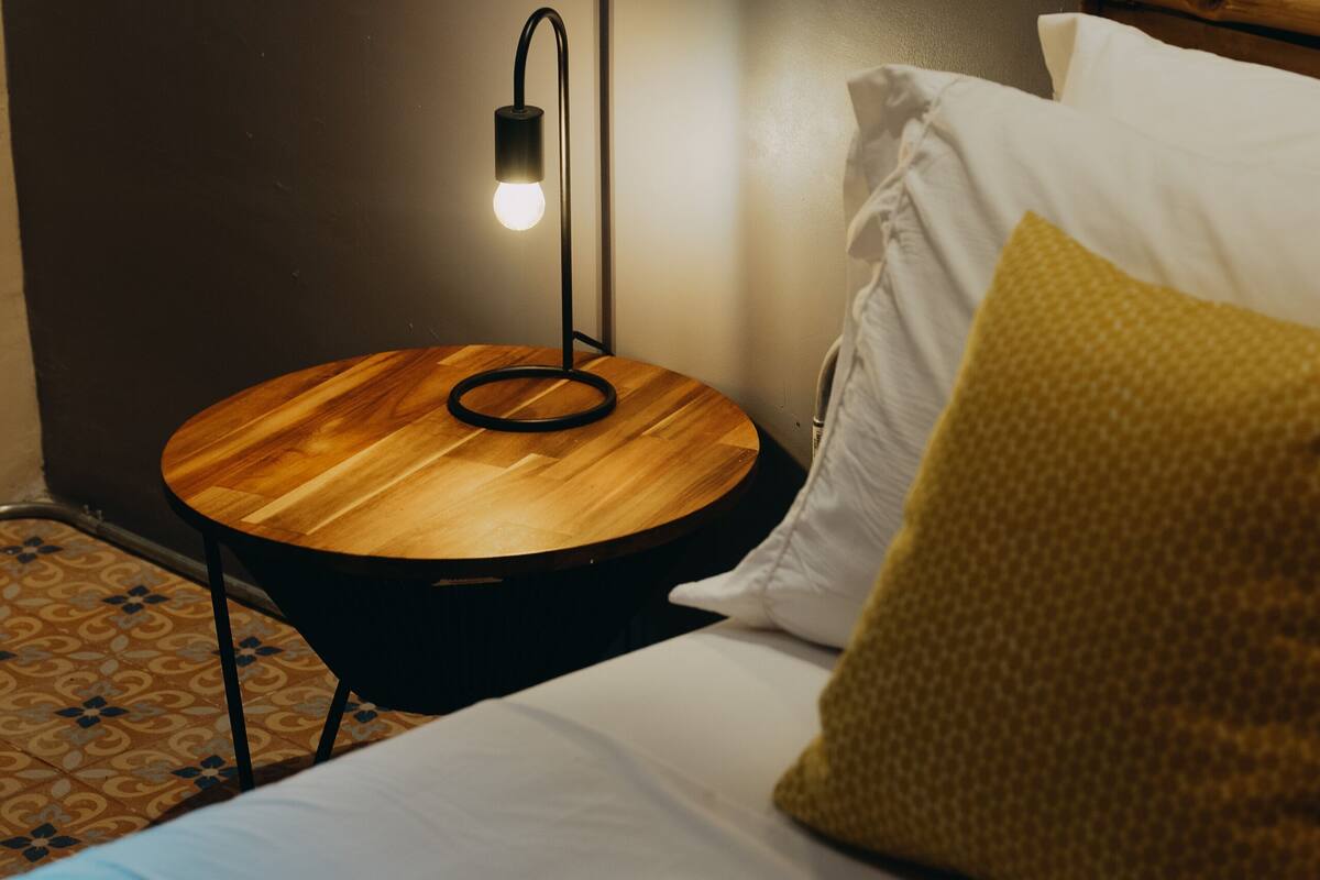 Wi-fi grátis, roupa de cama fornecida