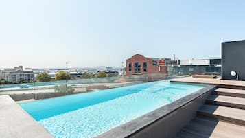 Piscina externa