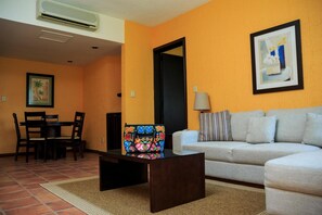 Televisor de ecrã plano de 32 polegadas com canais por cabo, televisor 