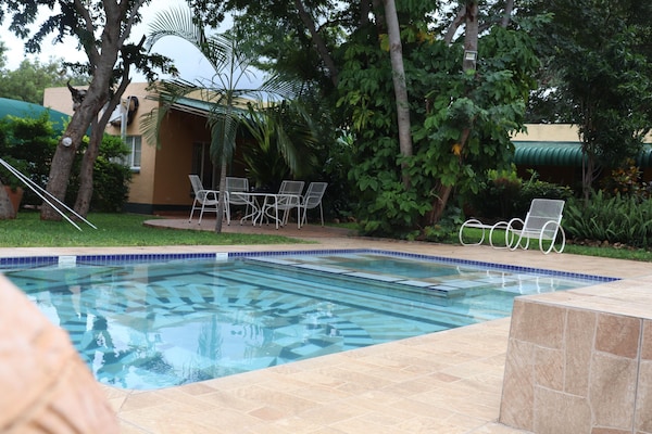 Inkindaba Guest House - Victoria Falls