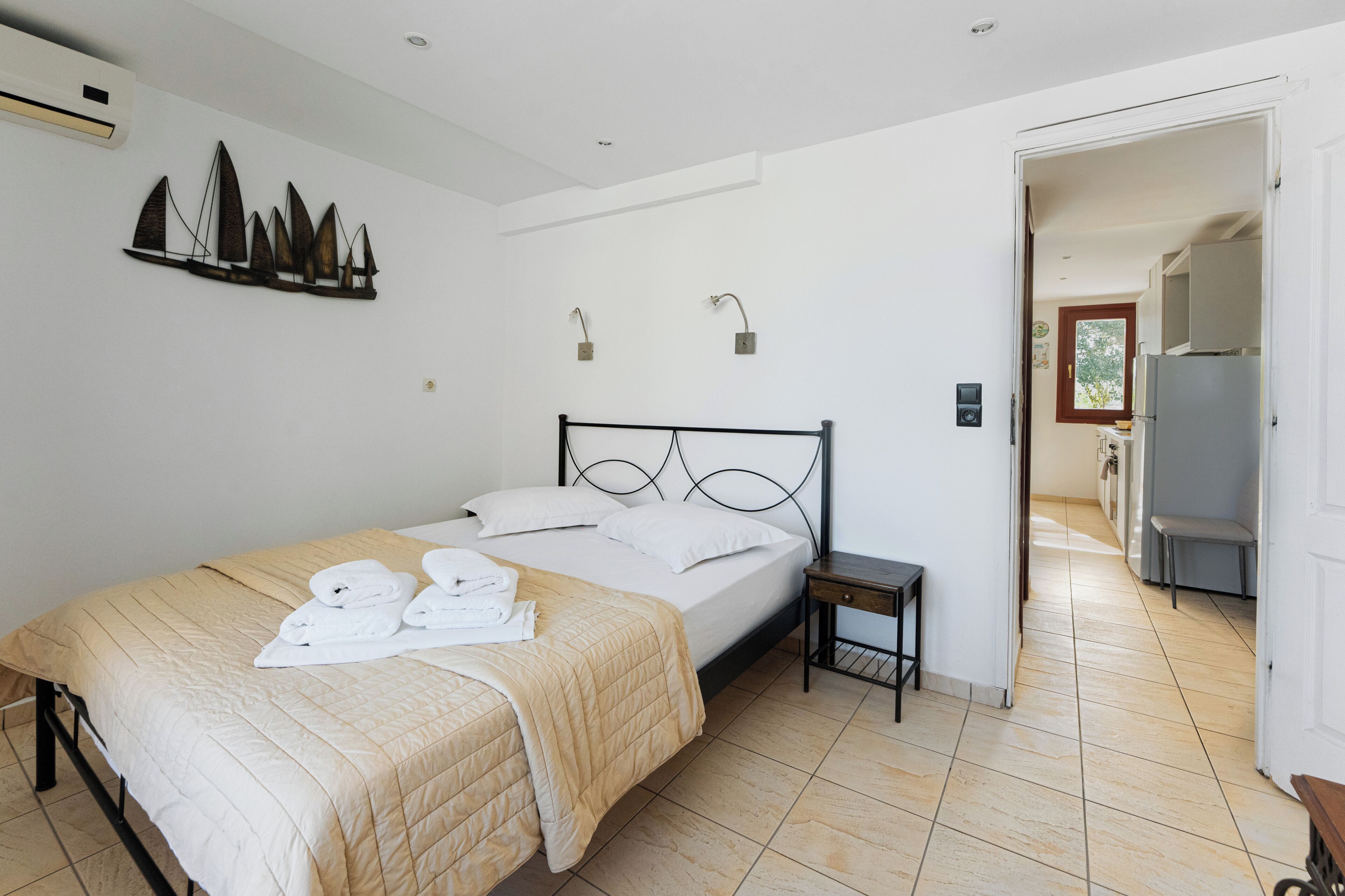 Apartamento Familiar | Roupa de alta qualidade, cofre no quarto, com decoração personalizada 