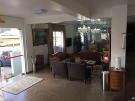 Entrada (vista interior)