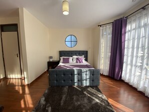 Roupas de cama premium, individualmente decorados