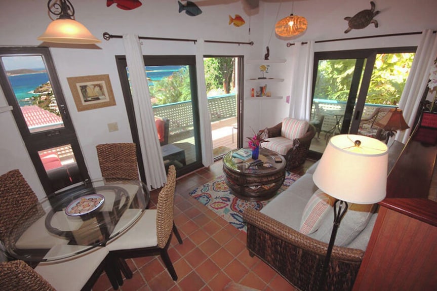 Stunning Corner Condo Breathtaking Water Views & Modern A/c Comfort! - セント・ジョン島