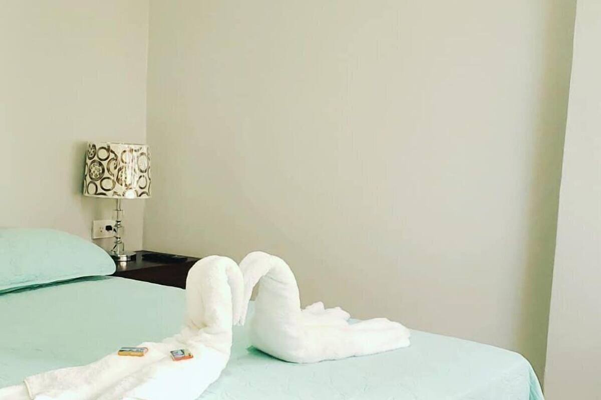 Quarto Duplo Básico, várias camas | Wi-fi grátis, roupa de cama fornecida 