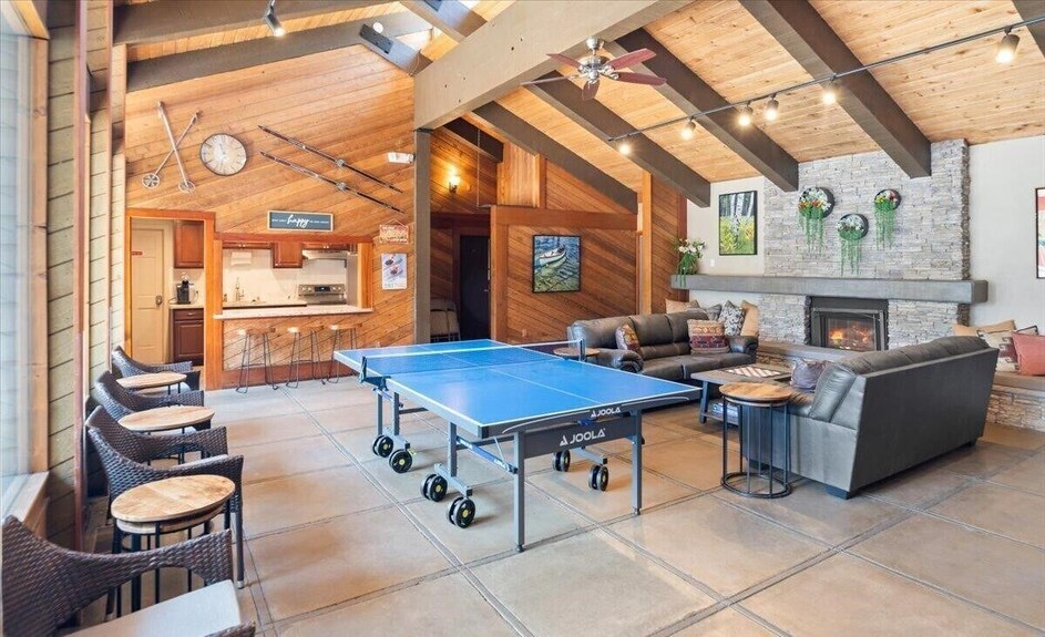 Don't Miss Out On Summer In Lake Tahoe,near Beach,pool,downtown,concert Fun 8max - Harveys Lake Tahoe