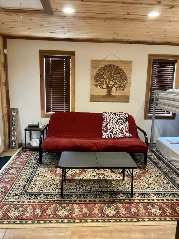 Tower Ridge Camp. Een Hut In Het Bos Hoosier National En Nabij Lake Monroe. - Indiana