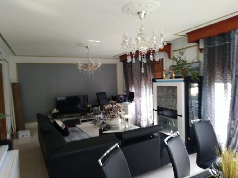 Floor In Paradis House. - Paris-Charles de Gaulle Airport (CDG)