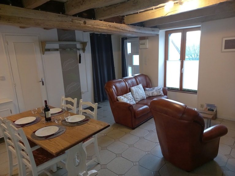 Gîte De La Lanfrayere, Chez Marie Et Emmanuel - Mayenne