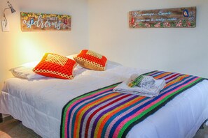 Quarto Duplo Básico | Secretária, secretária adequada para computadores portáteis 