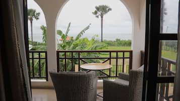 Suite Royal, vista para o oceano | Vista da varanda
