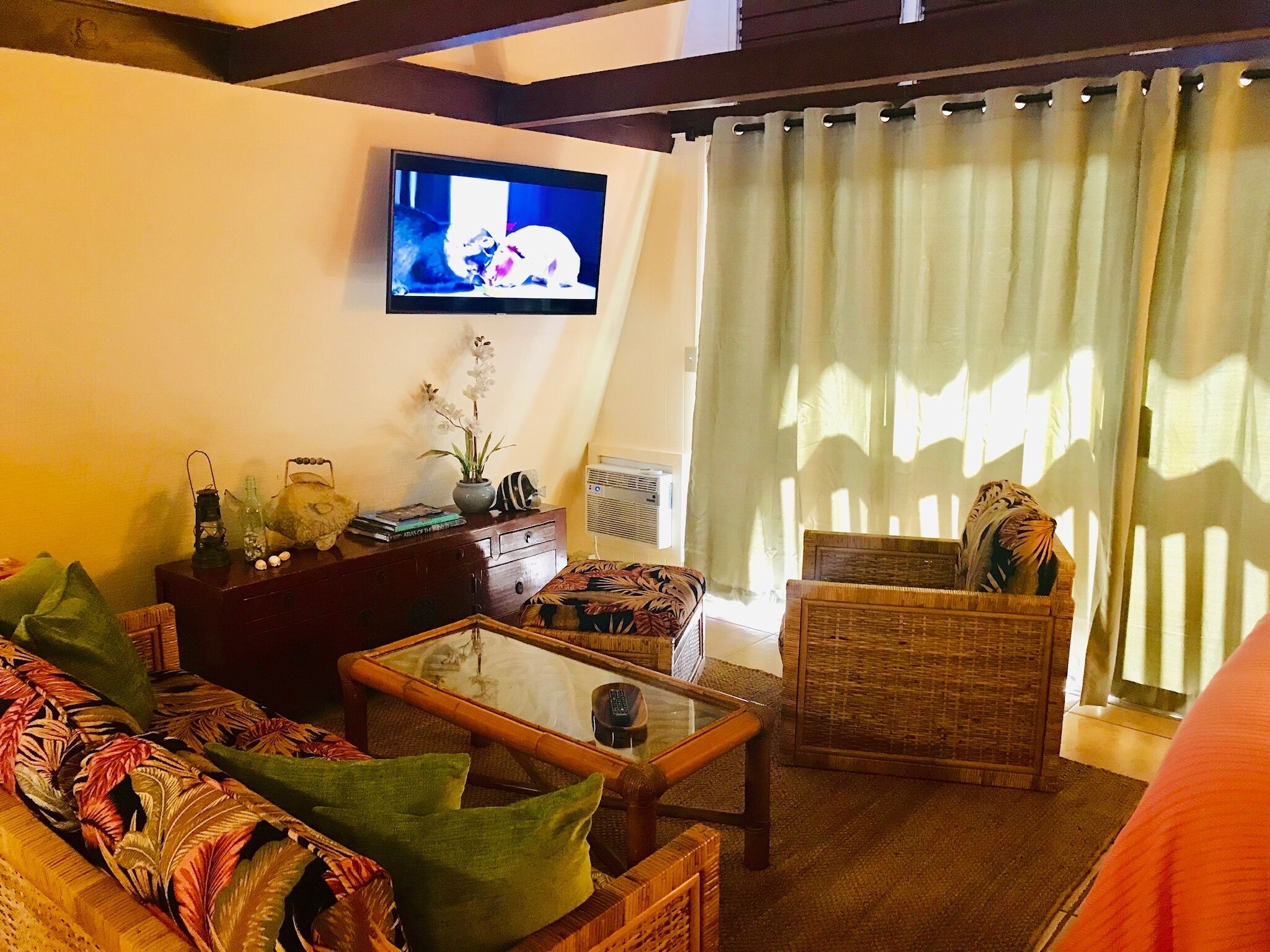 Hôtel Molokai Avec Loft, Climatisation, Grande Véranda, 2 Télévisions - Hawaï