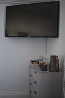 Quarto Duplo Deluxe, casa de banho anexa (Willow) | Wi-fi 