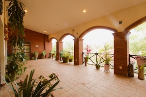 Bungalow, 2 quartos | Terraço/pátio interior