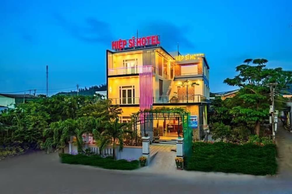 Hiep Si Hotel - Quảng Ngãi