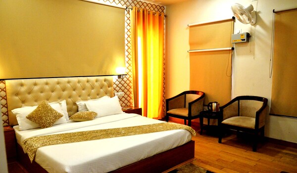 Hotel Lavenir - Rohtak