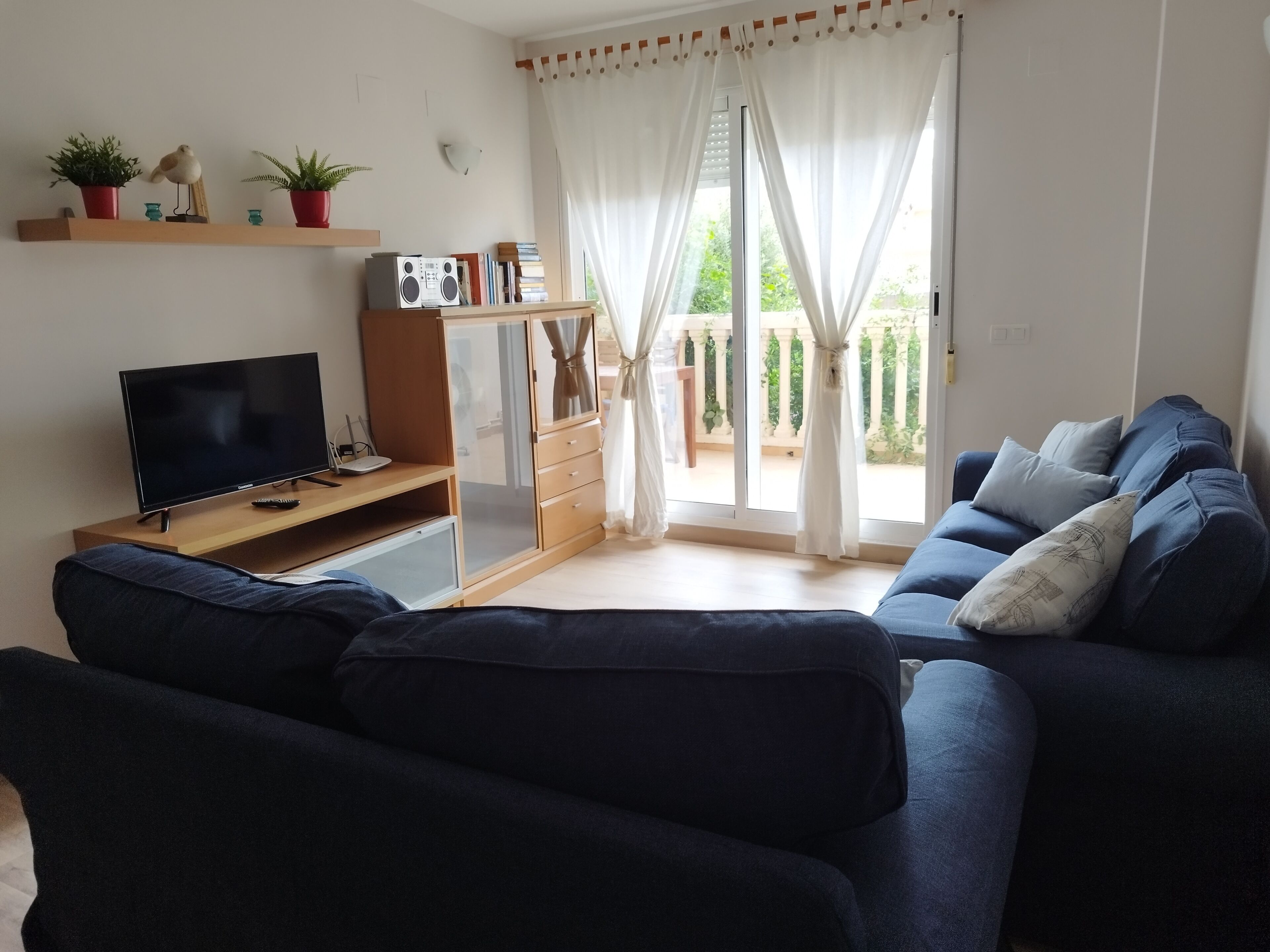 Bajo Con Jardin En Preciosa Urb. Junto A La Playa - Jávea