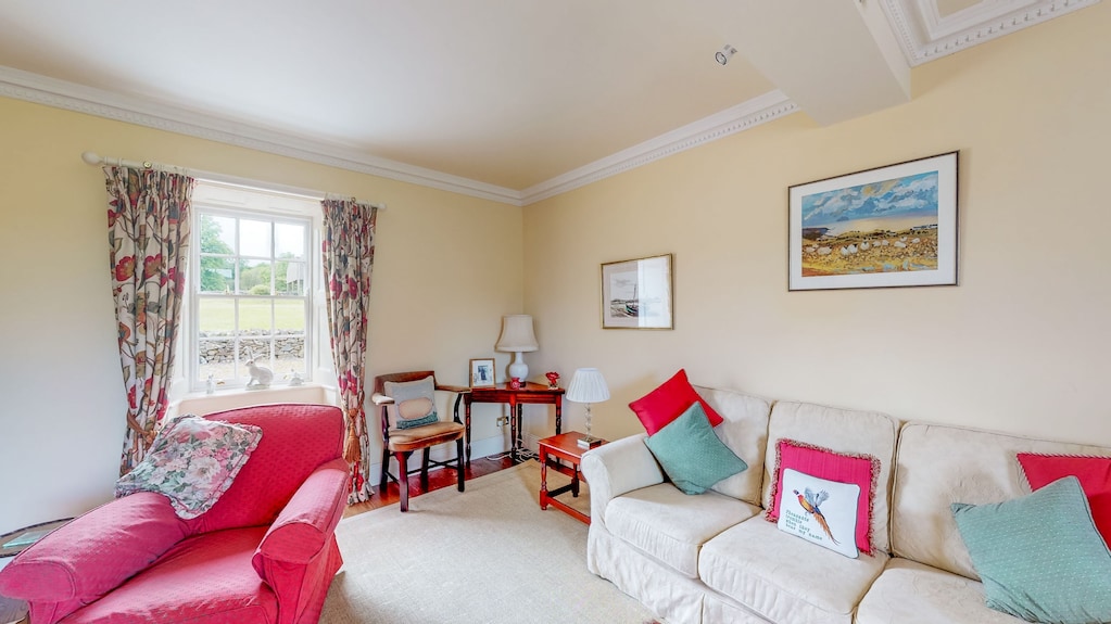 Airds Of Kells House - A House That Sleeps 8 Guests In 4 Bedrooms - Ayrshire