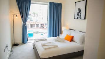 Apartamento Empresarial | 2 quartos, secretária, quartos insonorizados, ferro/tábua de engomar