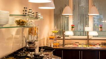 Buffet de pequeno-almoço