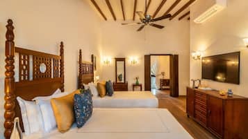 Villa Deluxe, 4 quartos | Roupa de alta qualidade, camas de colchão pillowtop
