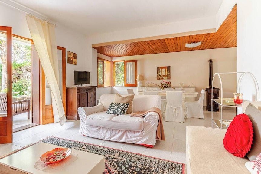 Semidetached Beach Villa In Front Of Eolian Island Near Milazzo:tindari - Patti