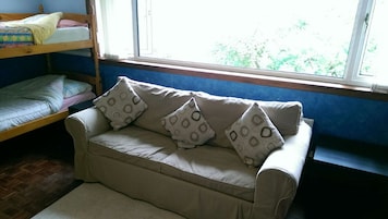 Roupa de cama fornecida 