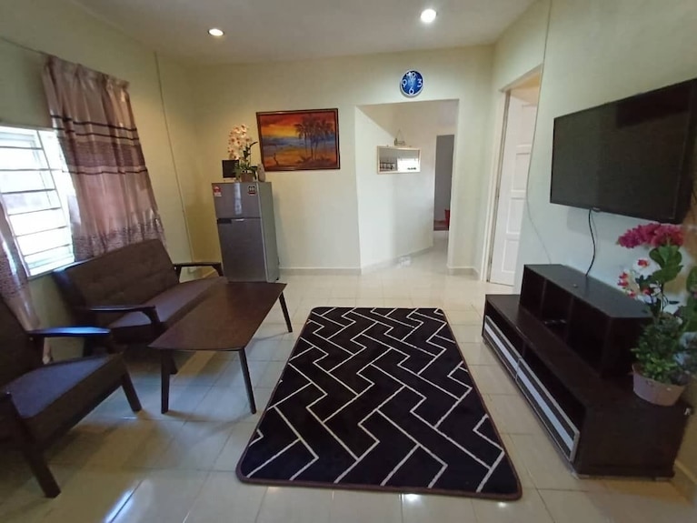 Het Enkele Villa Rijstveld Landschap En Weids Uitzicht - Pantai Cenang