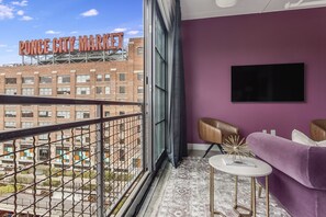 1 quarto, roupa de cama fornecida