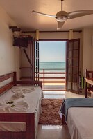 Suíte standard | Frigobar, Wi-Fi de cortesia, roupa de cama