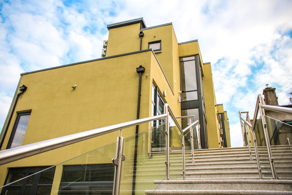 Clody Lodge - Ireland