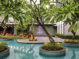 Piscina externa