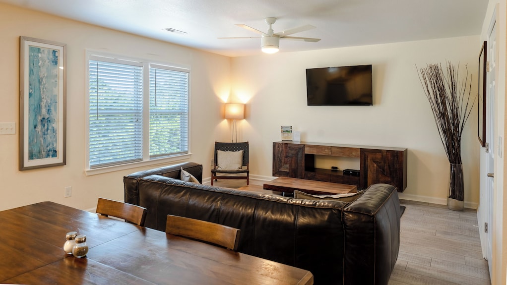 Watermen's Retreat 2-bed Cabana - Walk To Beach & Dog Friendly! - Outer Banks, NC