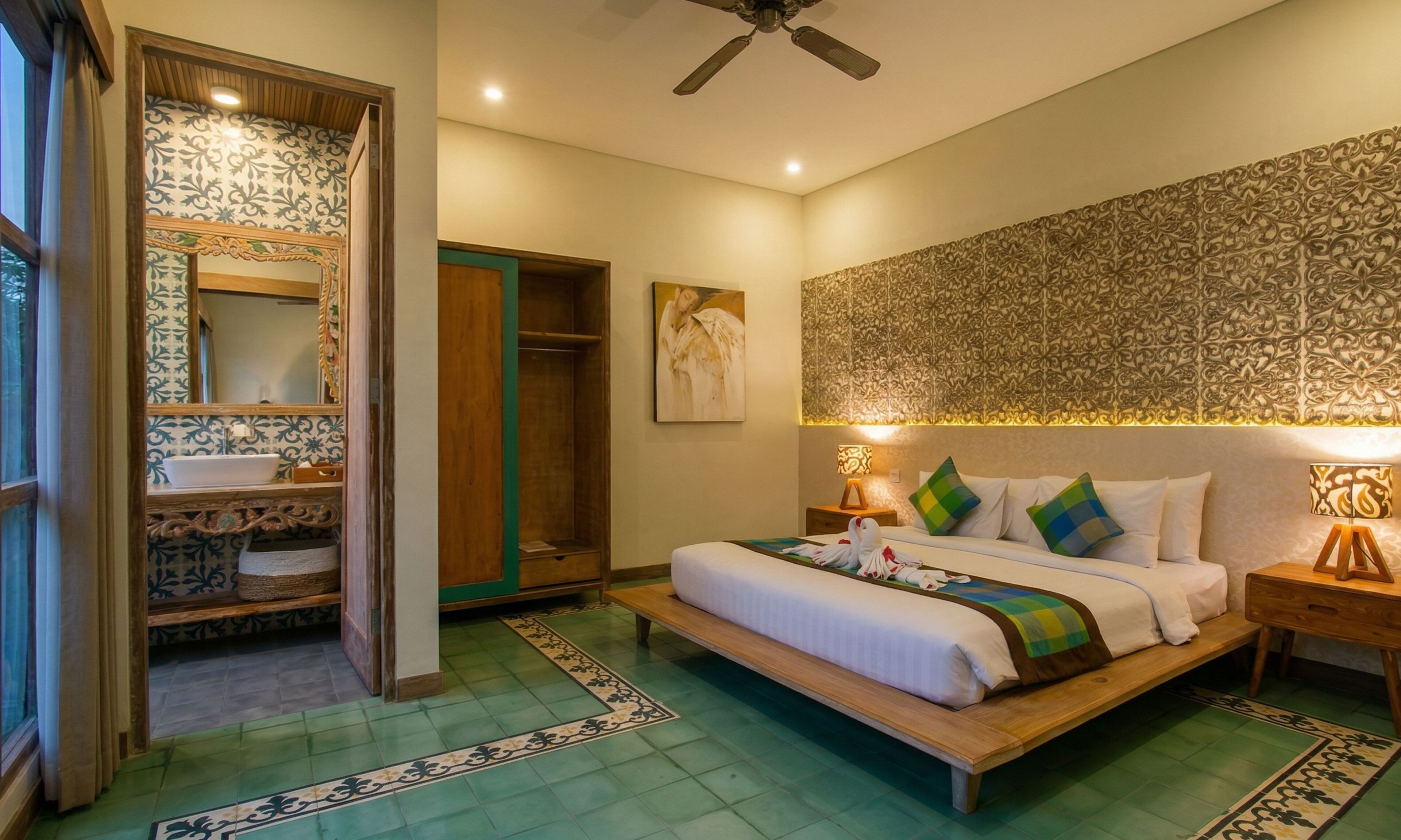 Vila, 1 quarto, piscina particular | Cofres nos quartos, individualmente mobiliados, escrivaninha