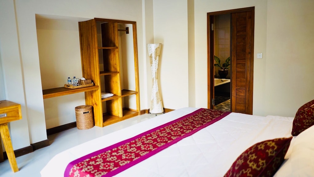 Huge Sparkling Pool~nestled In Eco Village Nyuh Kuning - Bali