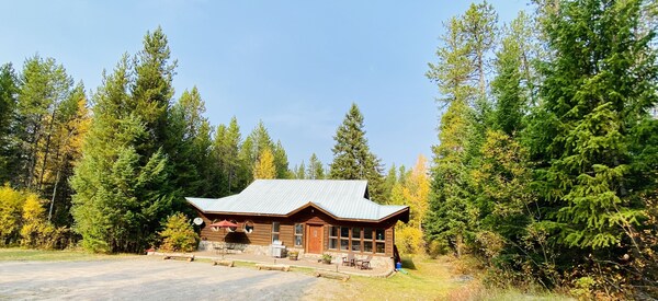Glacier National Park Home Away From Home - West Glacier, MT