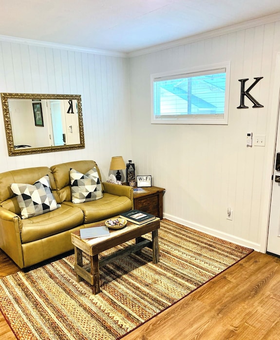 Kuby's Place, Downtown Shiner Casita - Texas