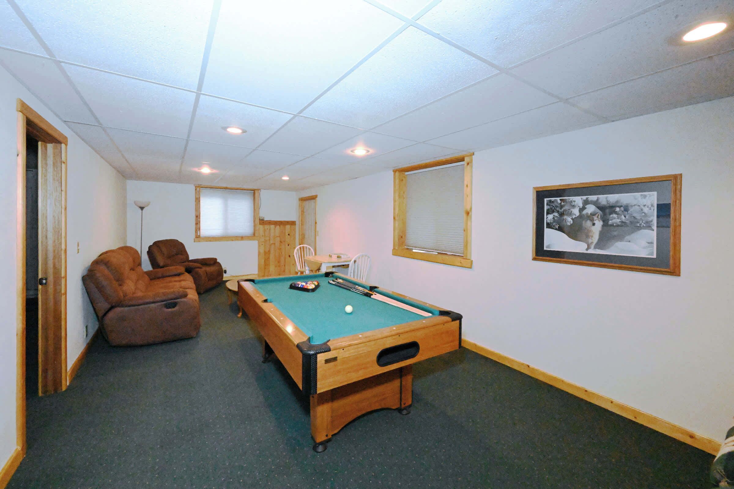 Renovated Log Cabin, Hot Tub, 25 Mins To Yellowstone - Island Park, ID