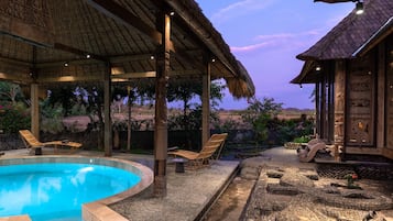 Vila tradicional, 1 quarto, piscina particular | Vista do quarto