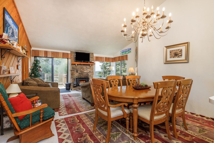 Hidden Valley Summit, Slope Side With A View - Forbes State Forest, Somerset