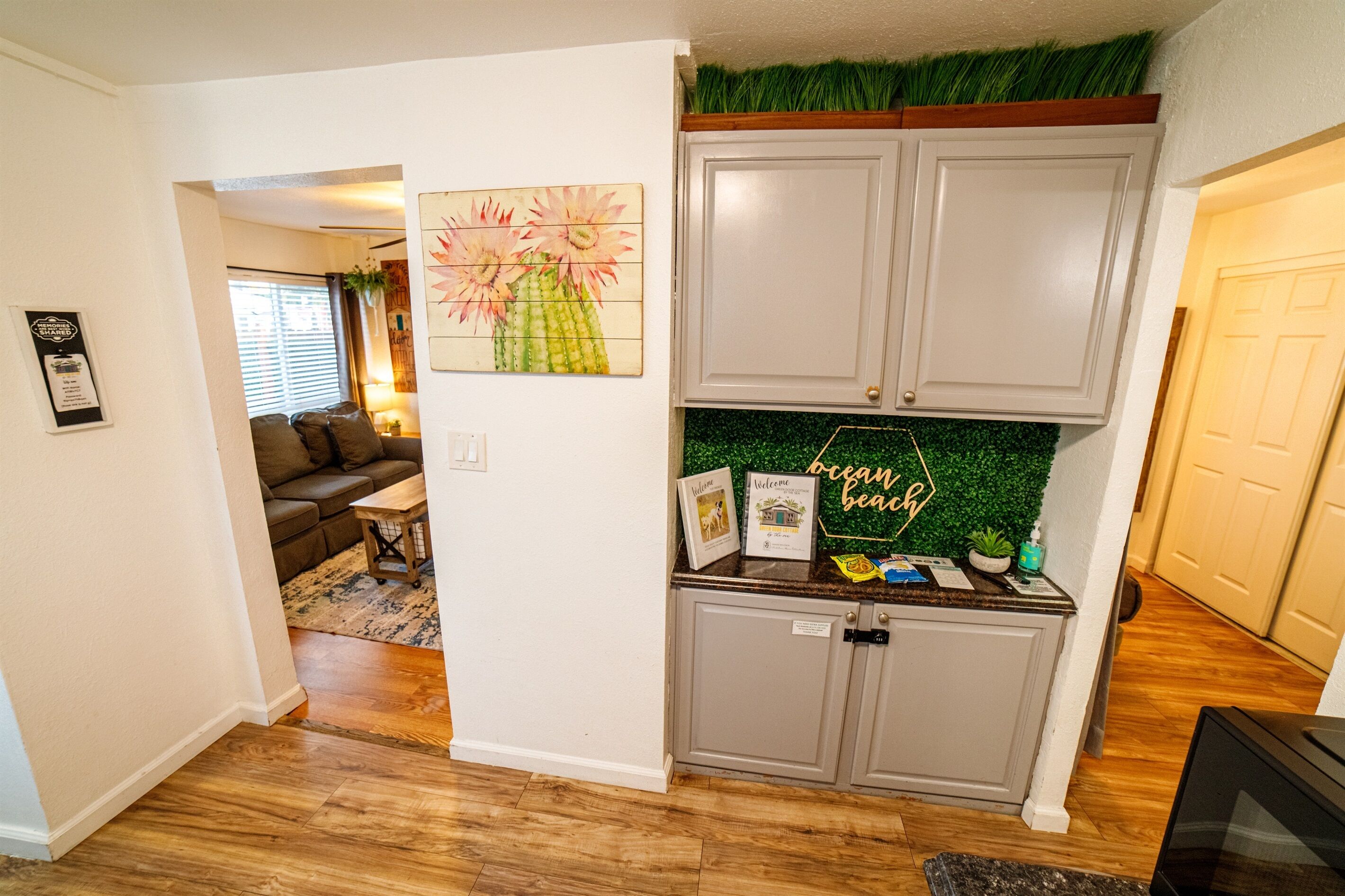 Grüne Tür Cottage-dog Friendly-3 Blocks Zum Strand! - San Diego, CA