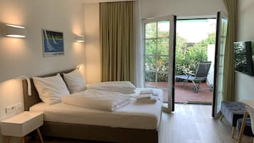 Quarto Duplo Júnior, 1 quarto, acessível, pátio | Vista para o pátio