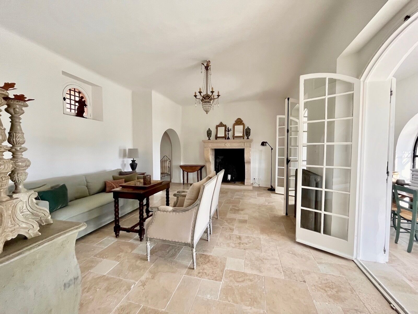 Stunning Home - Renovated: 5 Bedrooms, Pool, Air Con, Sea View Terraces - Vence