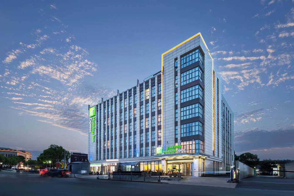 Holiday Inn Express Shanghai Hongqiao North By Ihg - Shanghai