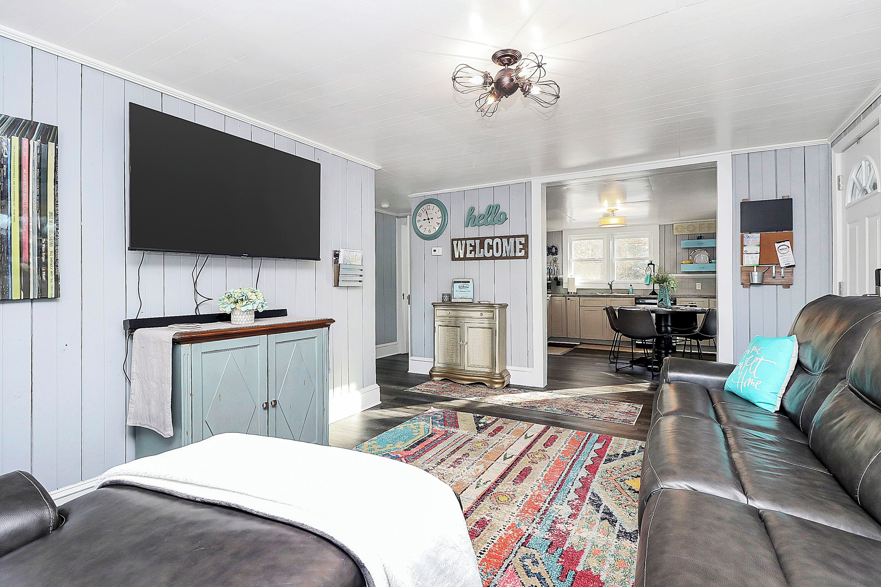 Lake Norman Shabby Chic Bungalow In Cornelius Close To Davidson - Davidson, NC