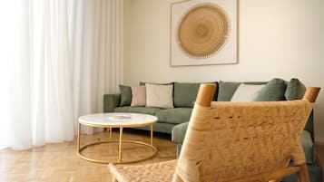 Apartamento luxo, 3 quartos, terraço, vista para o parque | Sala de estar | TV de tela plana, Netflix, serviços de streaming