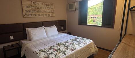 STANDARD 2 | 1 quarto, cortinas blackout, Wi-Fi de cortesia, roupa de cama