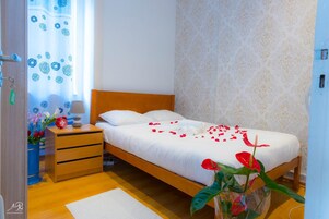 Wi-fi grátis, roupa de cama fornecida 