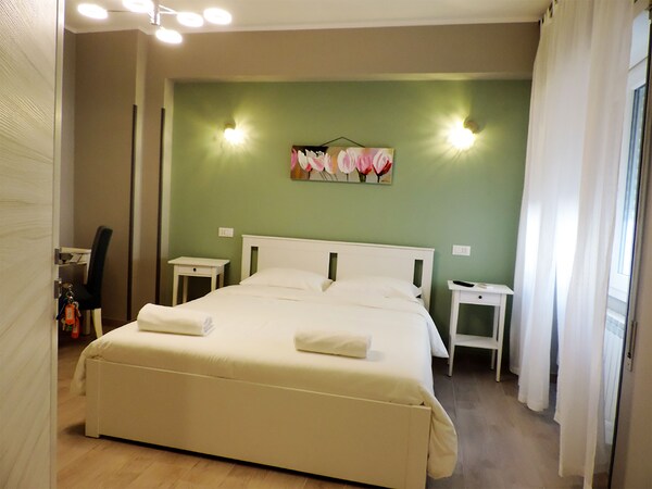 Pretty Tiburtina Room - Rome