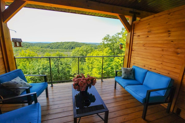Quarto Duplo Design, vista para o vale, junto à montanha | Varanda